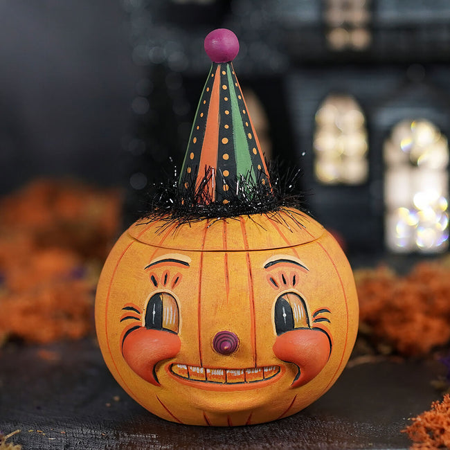 Jackie Yell-O-Ween by Johanna Parker for Bethany Lowe Designs – Traditions